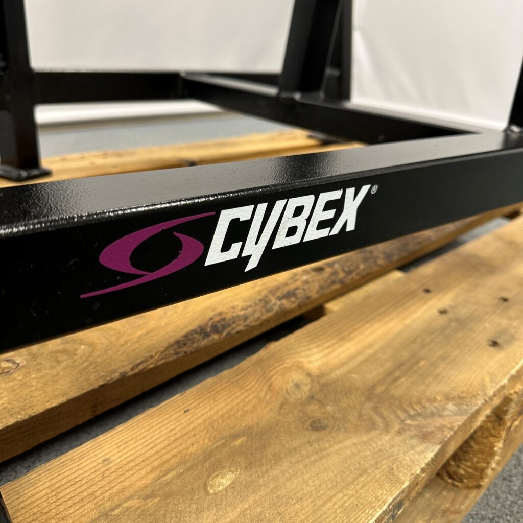 Cybex VR2 Glute - Gymequip.eu - Professional Gym Equipment
