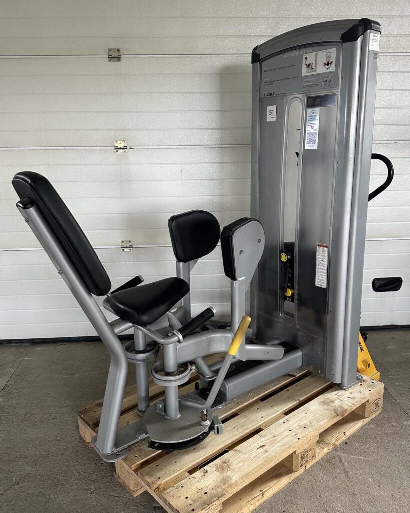 Cybex VR3 Hip Abduction - Gymequip.eu - Professional Gym Equipment